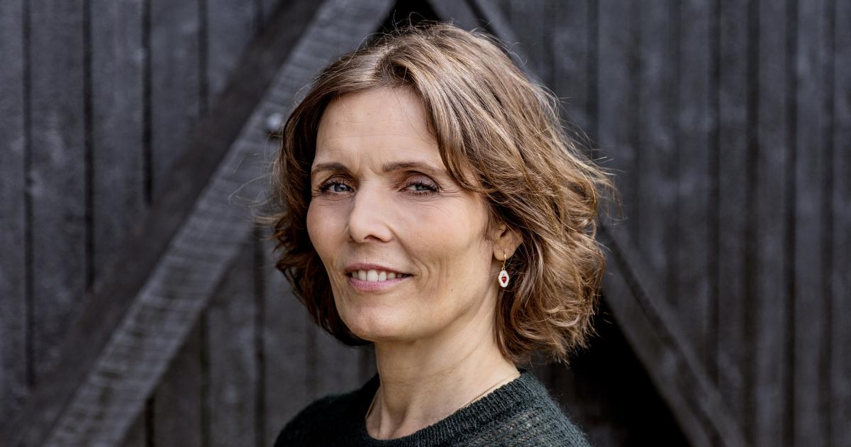 AFLYST // Anne Lise Marstrand-Jørgensen: Ræveår | Syddjurs Bibliotek